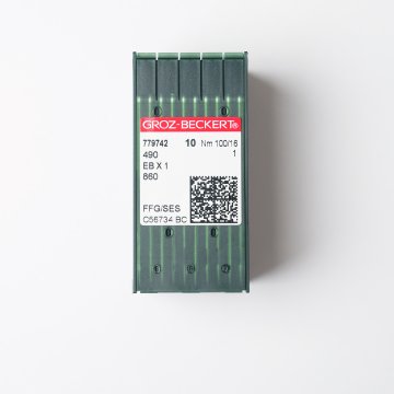 Shuttle machine needles